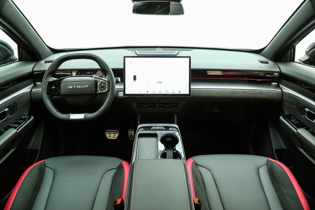 Own a Brand New 2023 Jetour Dashing - Sun City Motors