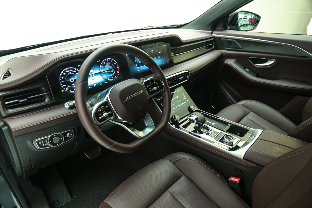 Jetour X90 Plus: The Perfect SUV for Adventure-Seekers