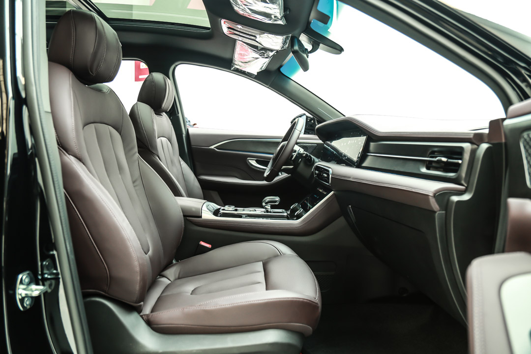 Jetour X90 Plus: The Perfect SUV for Adventure-Seekers