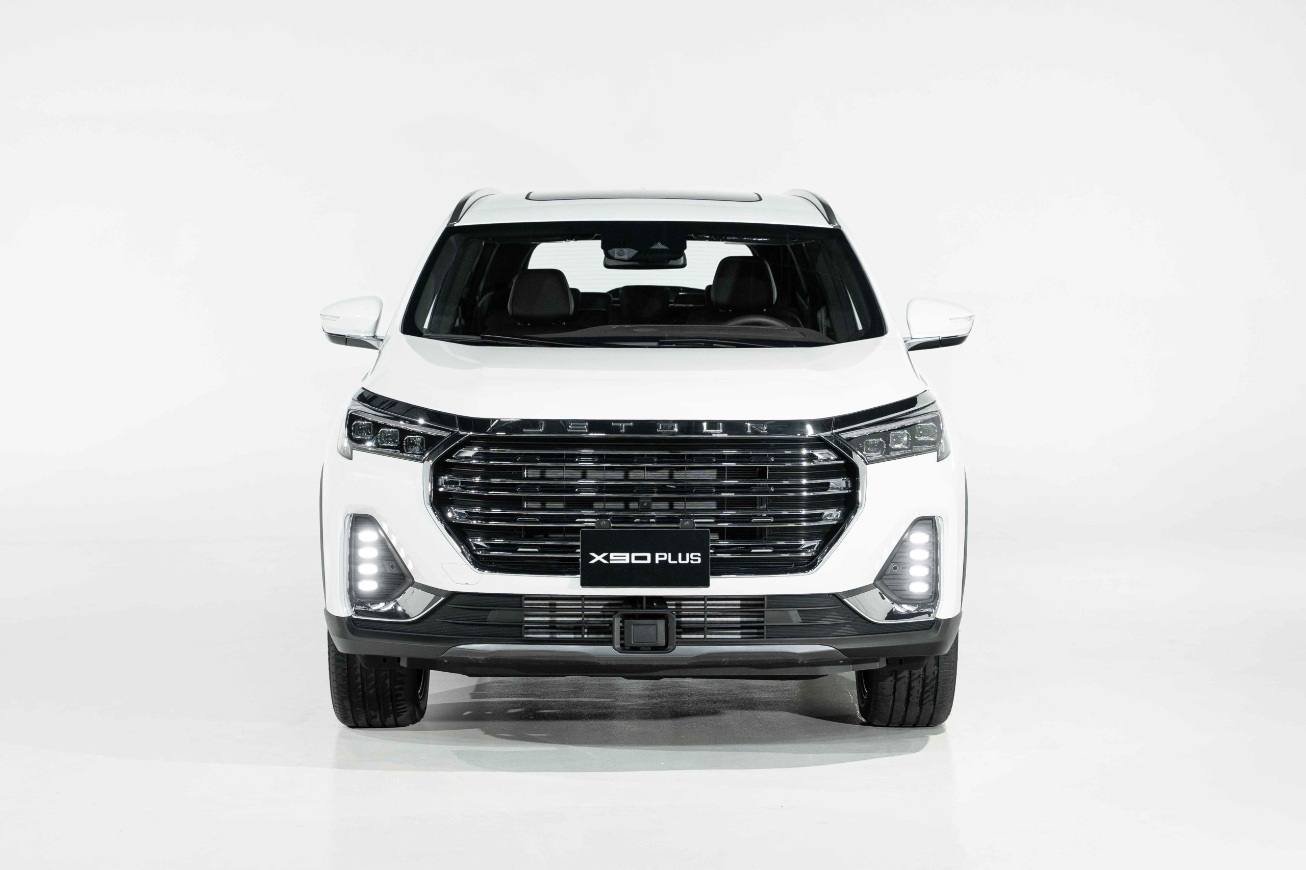 Jetour X90 Plus: The Perfect SUV for Adventure-Seekers